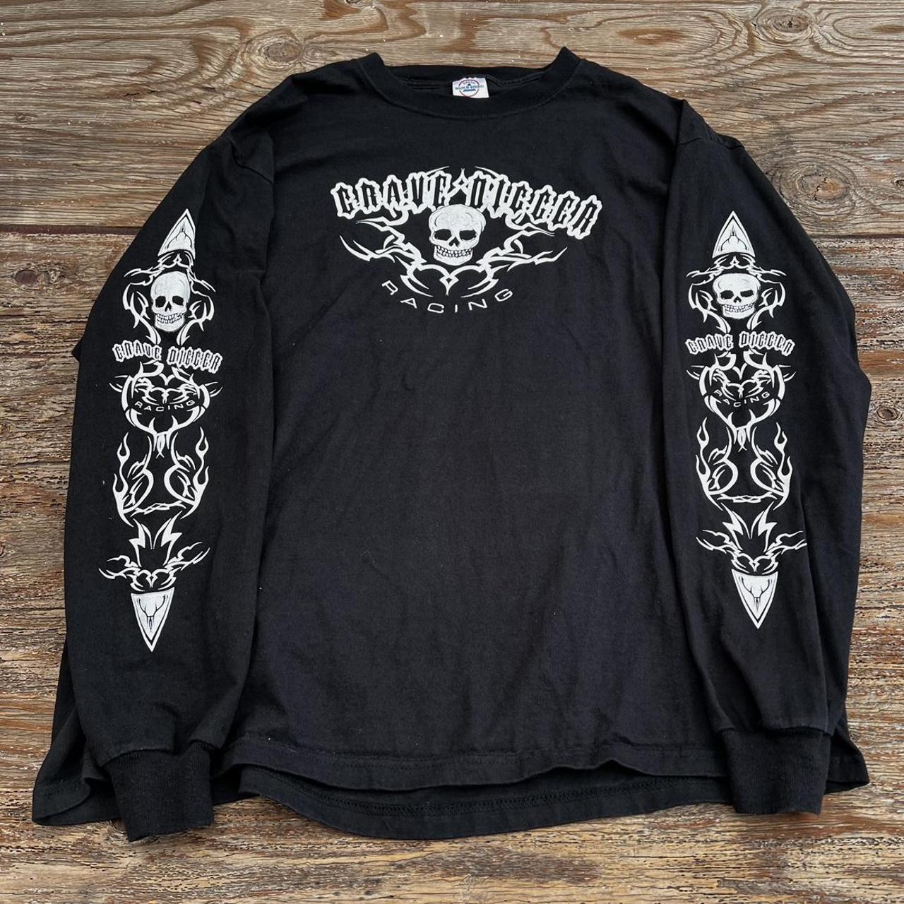 Vintage Gravedigger Skulls T-Shirt Pre Owned... - Depop