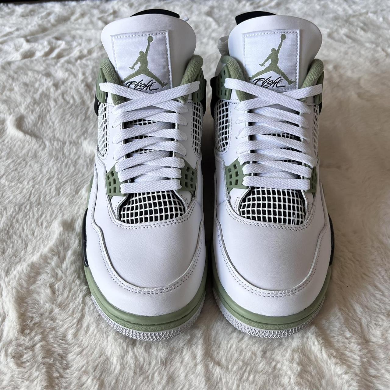 Air Jordan 4 Seafoam Size UK 8.5 Deadstock... - Depop