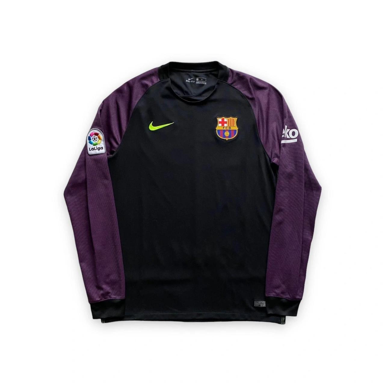 Barcelona goalkeeper kit 2016-17 Size Men's / US L /... - Depop