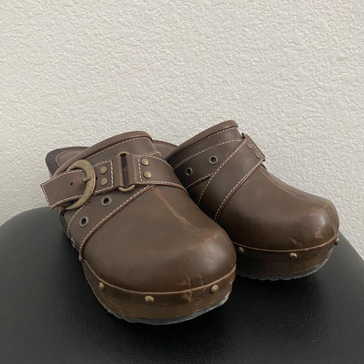 bongo brown clogs - Depop
