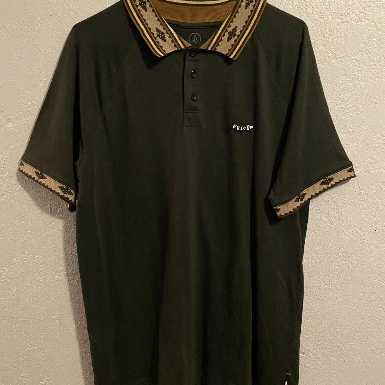 Volcom Polo dark green - Depop