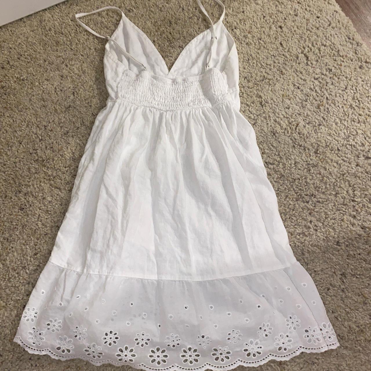 subdued white summer dress, size small - Depop