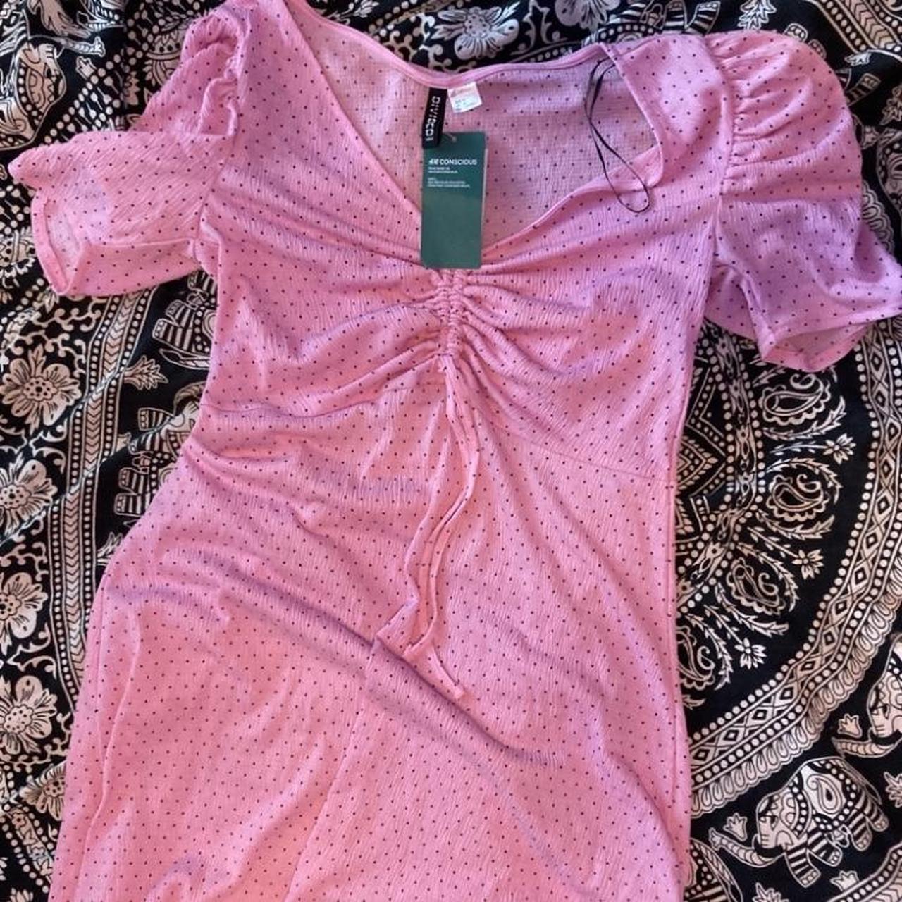 never been worn puff sleeves pink with black polka... - Depop