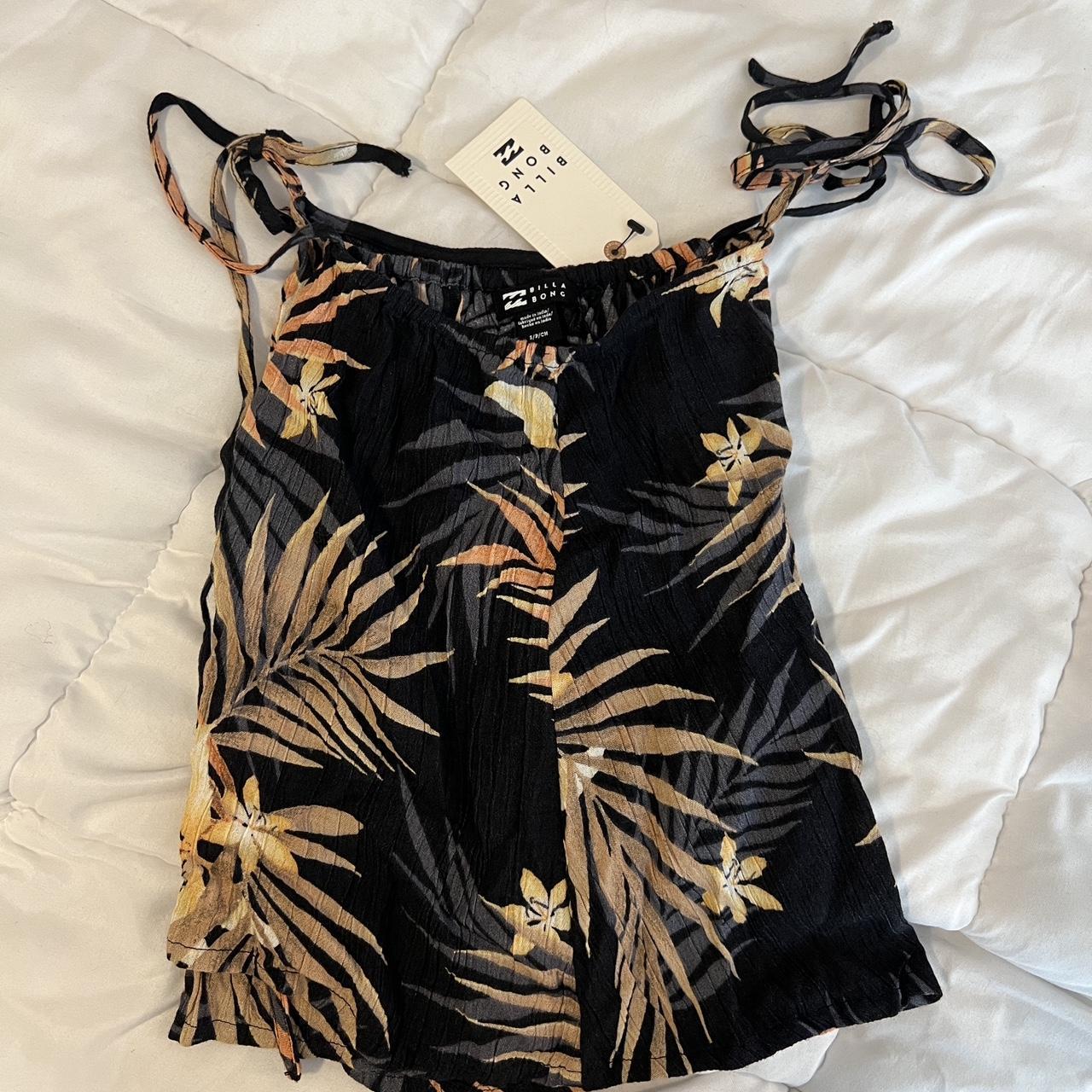 Billabong Tank! Perfect for summer 🏝️ Size :... - Depop