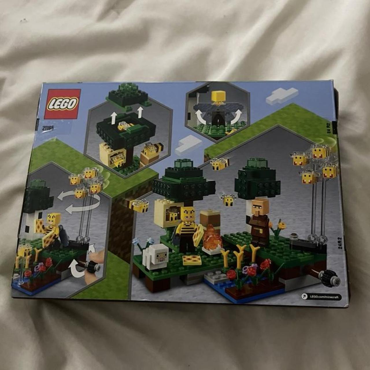 Lego bee Minecraft set Opened but comes with... - Depop