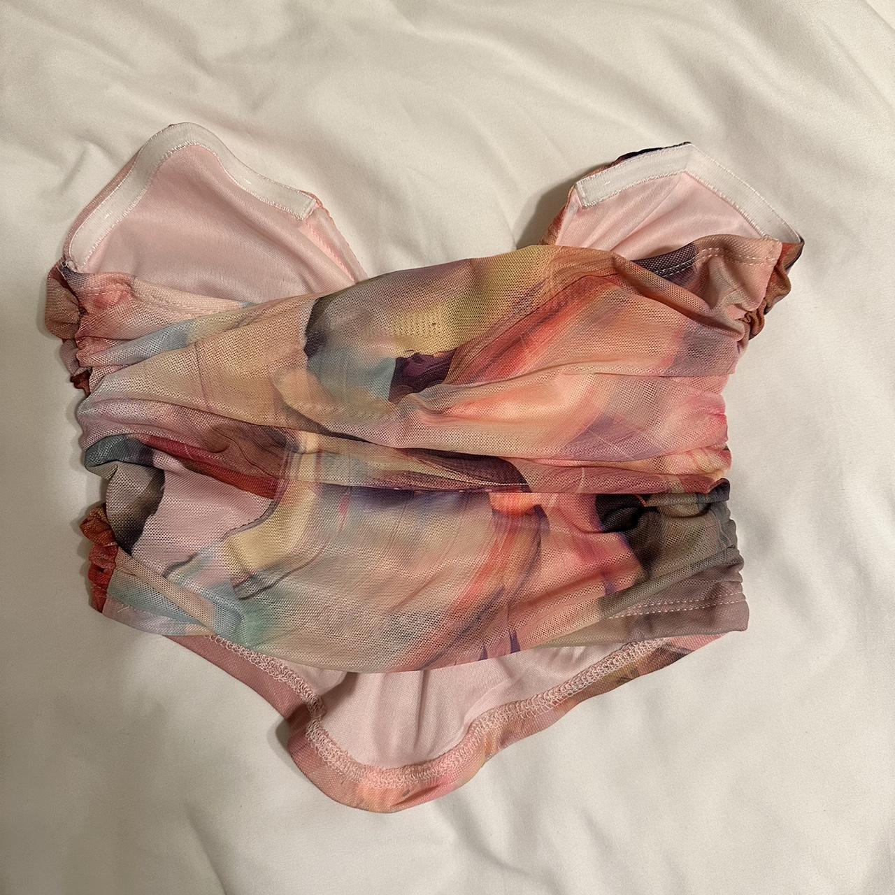 Colorful cropped mesh top - Depop