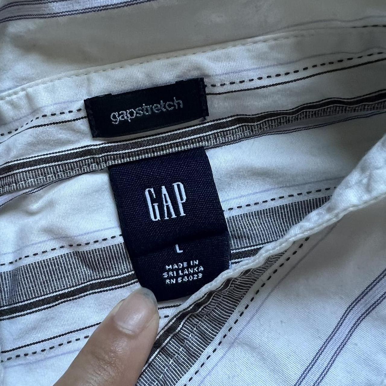 Gap Button Up ★彡 ★ Fits S-M ★ Used but in great... - Depop