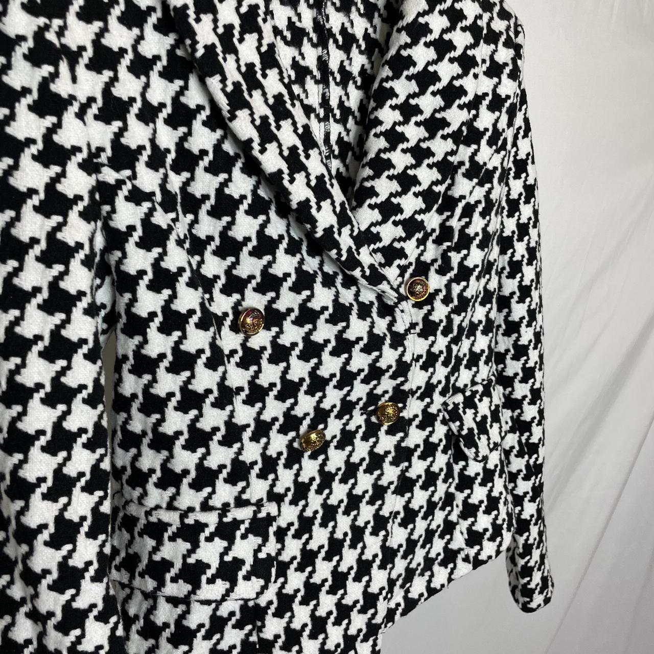 SHEIN Women's White and Black Jacket | Depop