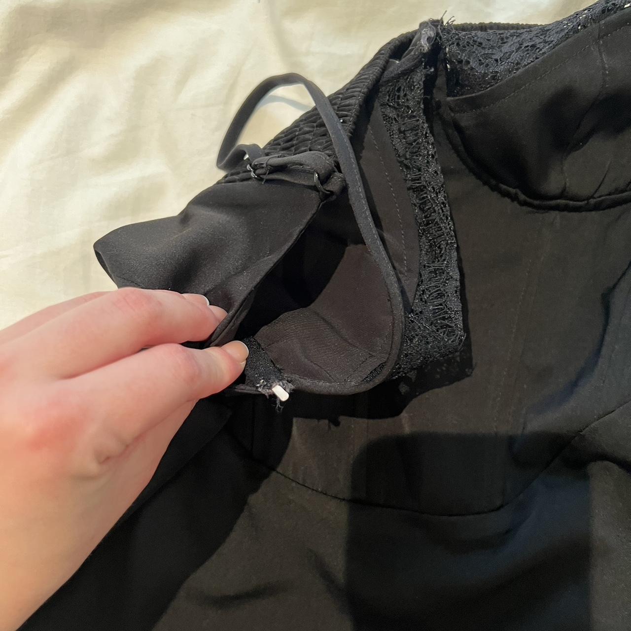 Size 8 perfect strangers dress makes you look... - Depop