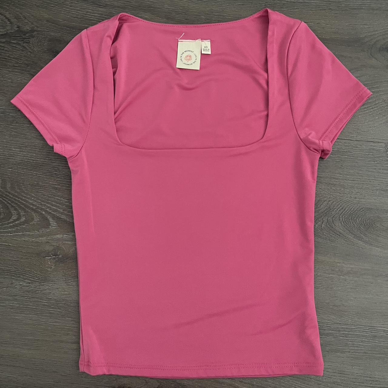 Super cute square neck top. Aritzia dupe. Xs for a... - Depop