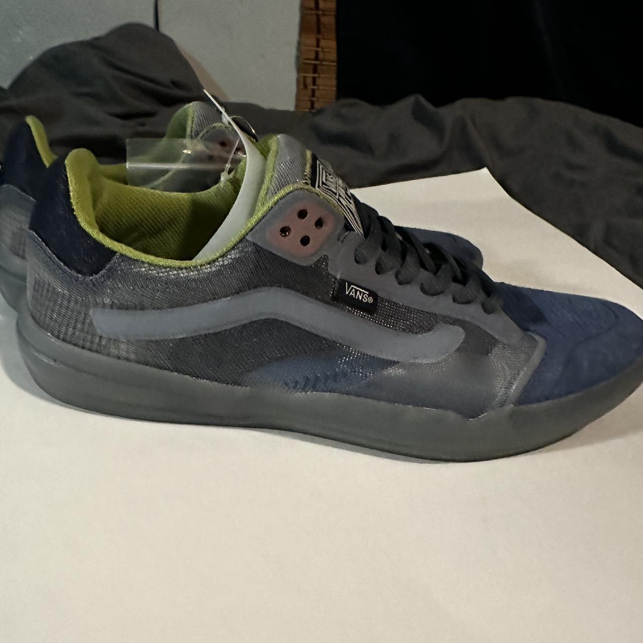 Brand New Vans Size 9 - Depop