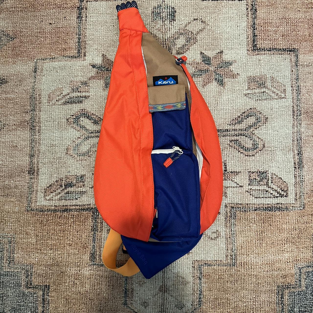 Kavu Sling Bag. #kavu #bag #granola - Depop