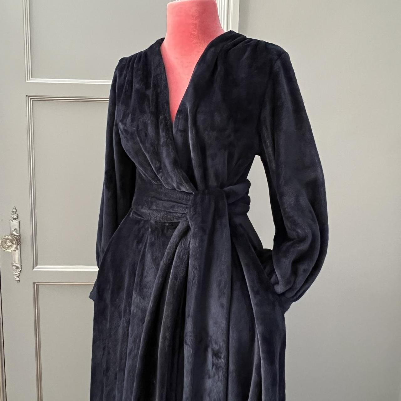 Women's Robe | Depop