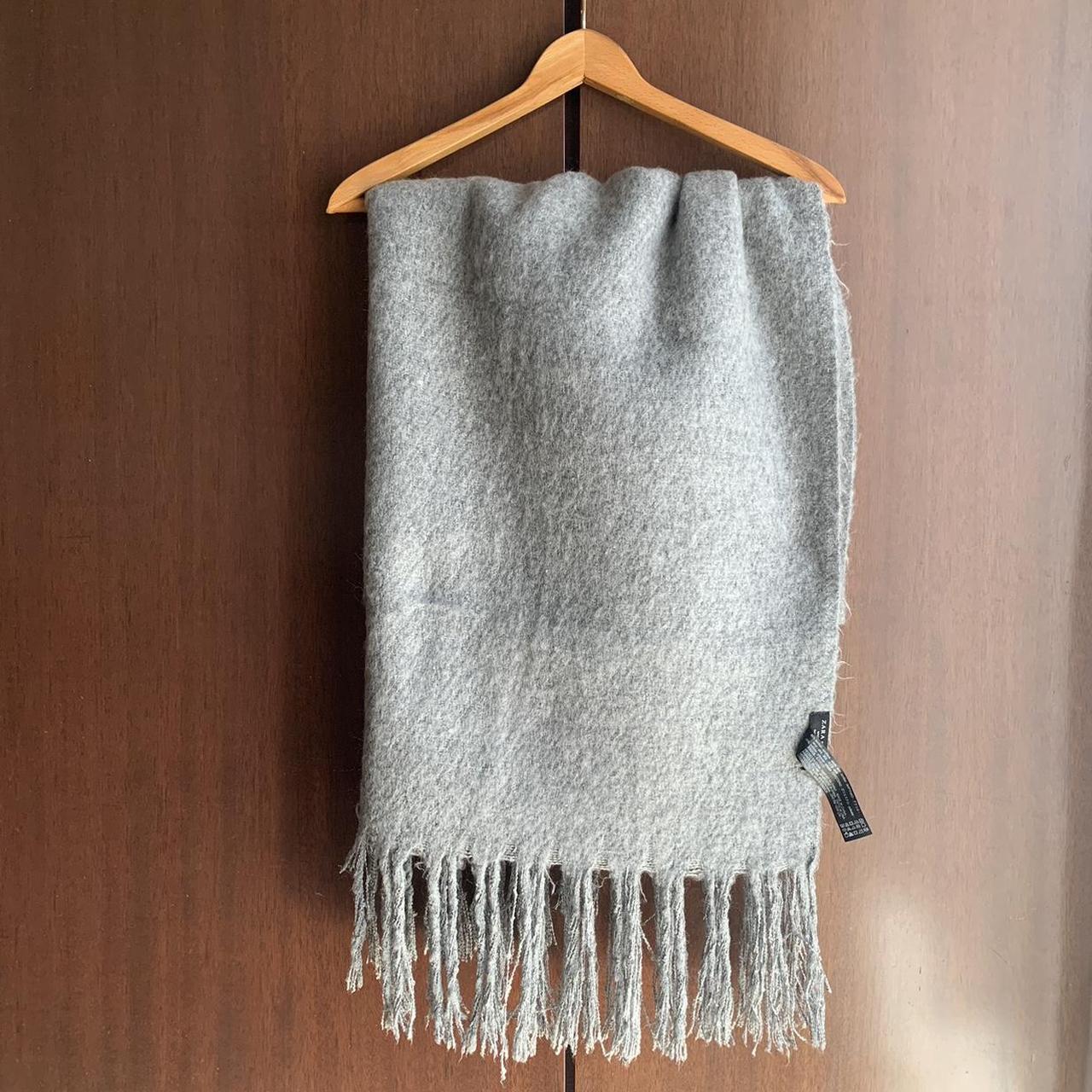 ZARA scarf, very large, very stylish! Μακρυ κασκωλ... - Depop