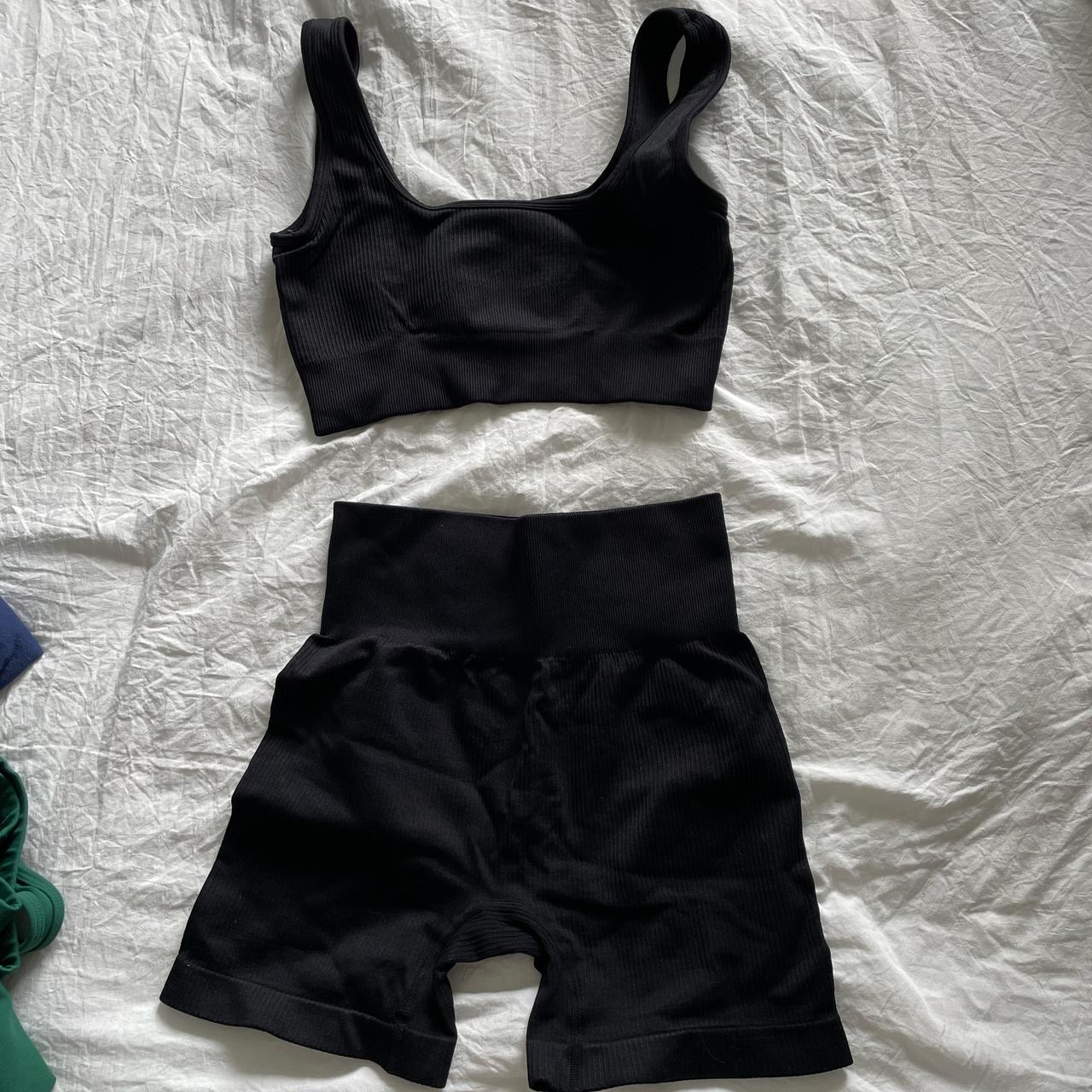 Small/X small Amazon Black workout set #workoutset... - Depop