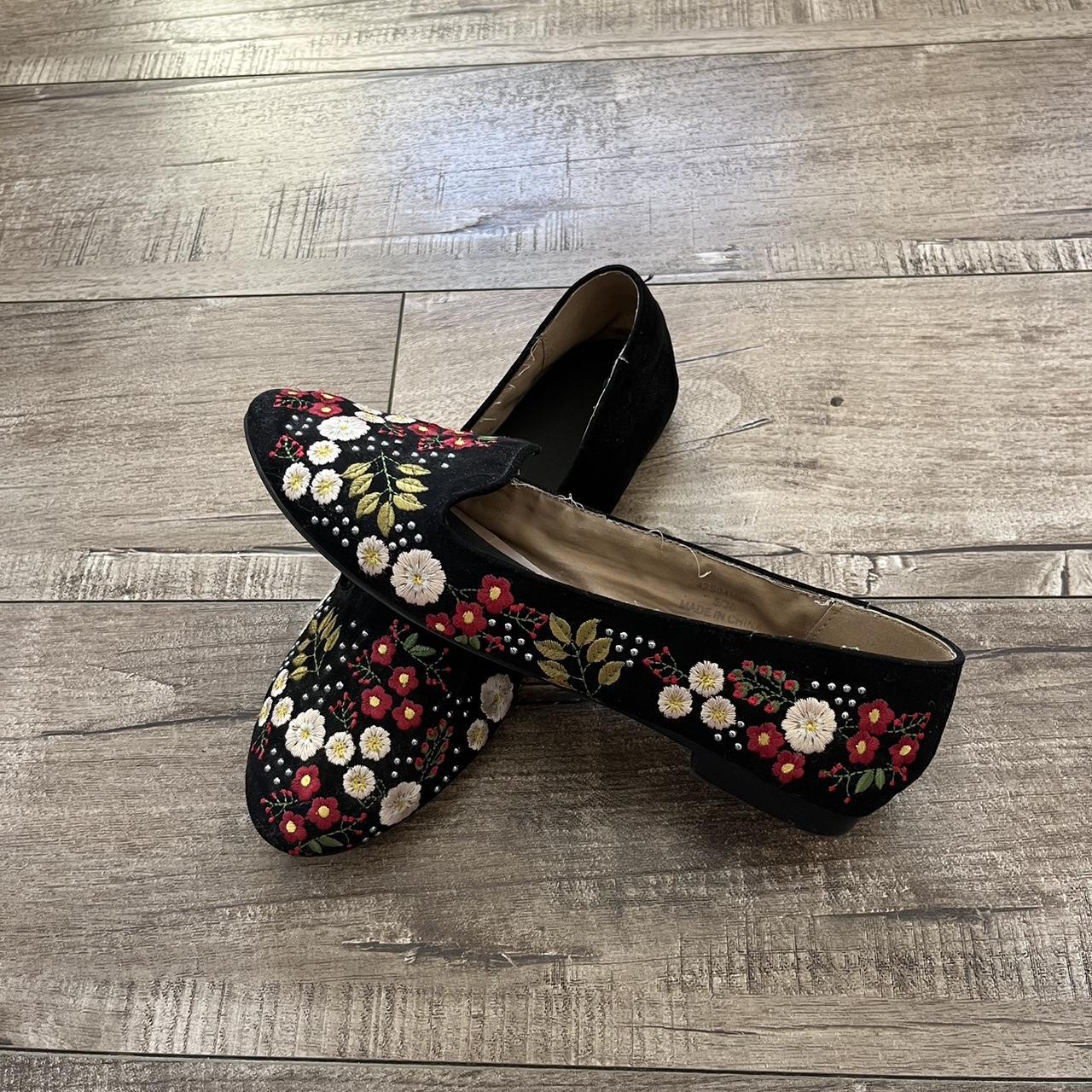 Beautifully embroidered vintage ballet flats As... - Depop