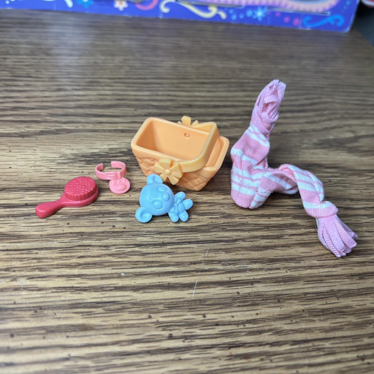 Lps littlest pet shop accessory lot of 5 Comes as... - Depop