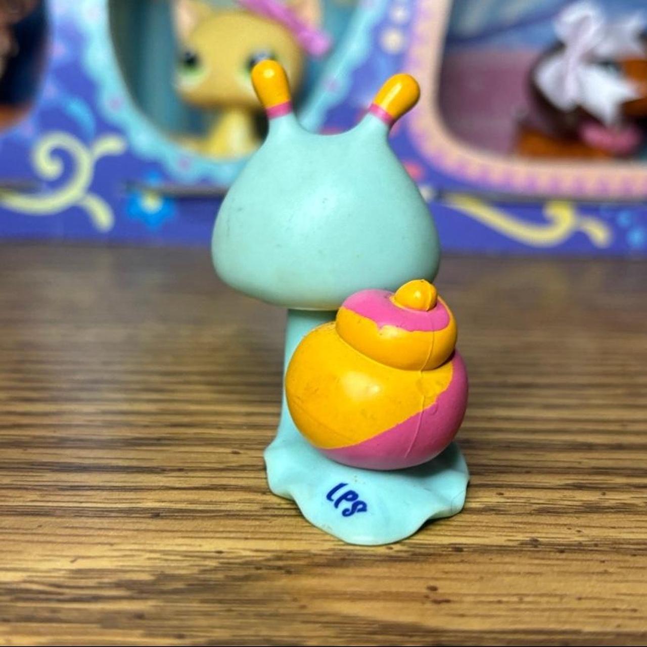 Lps snail 1529 Comes as shown Will be cleaned... - Depop