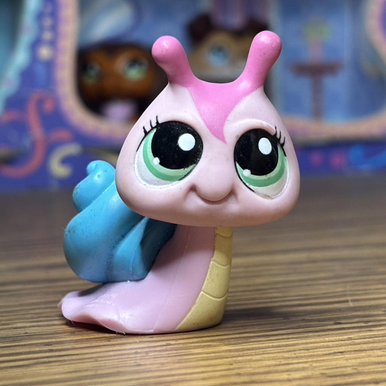 Lps snail 1733 Comes as shown Offers welcome | Depop