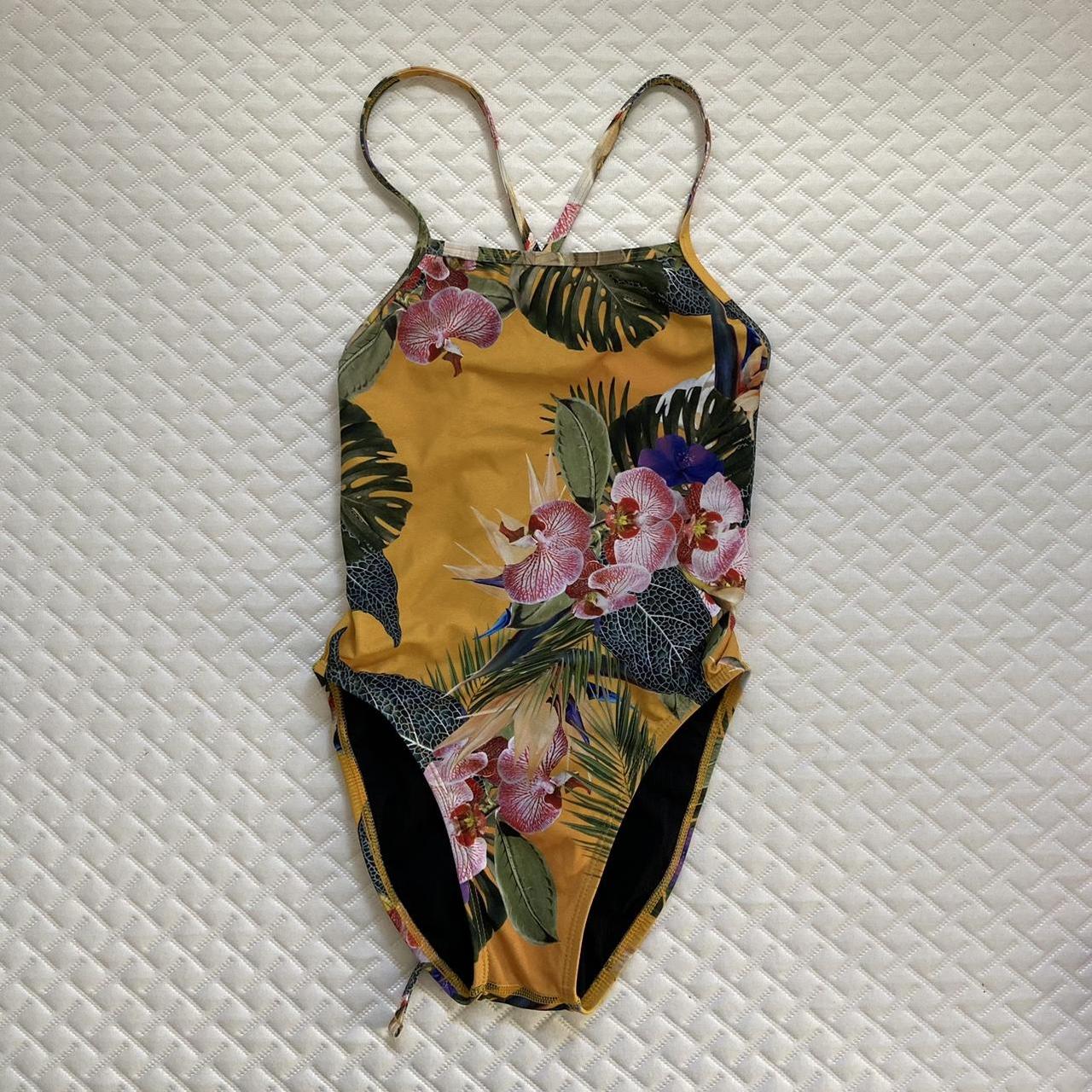 Jolyn Jackson 3 Tie Back Onesie Size 26 Golden Depop