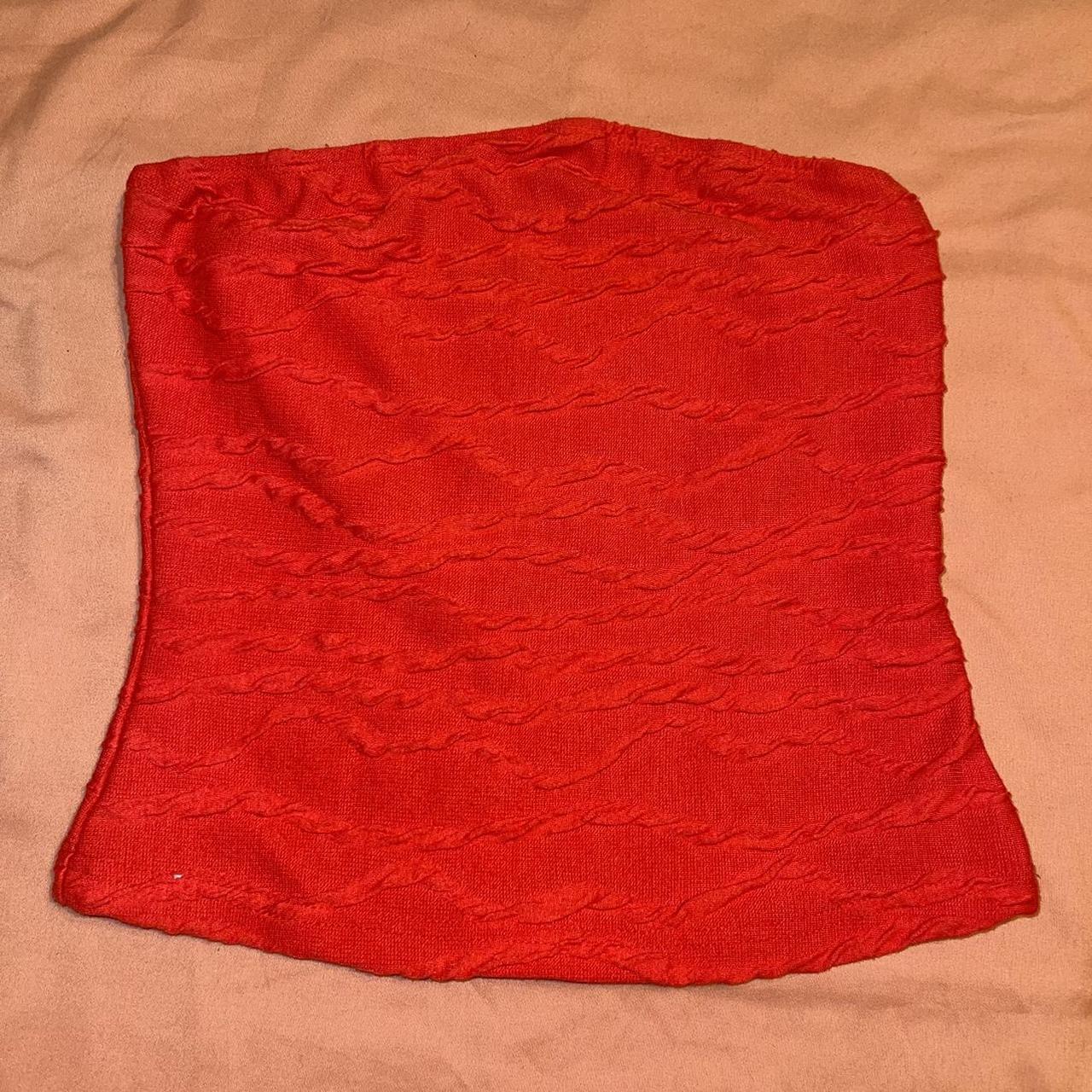 Red textured tube top! *Only worn once - Depop