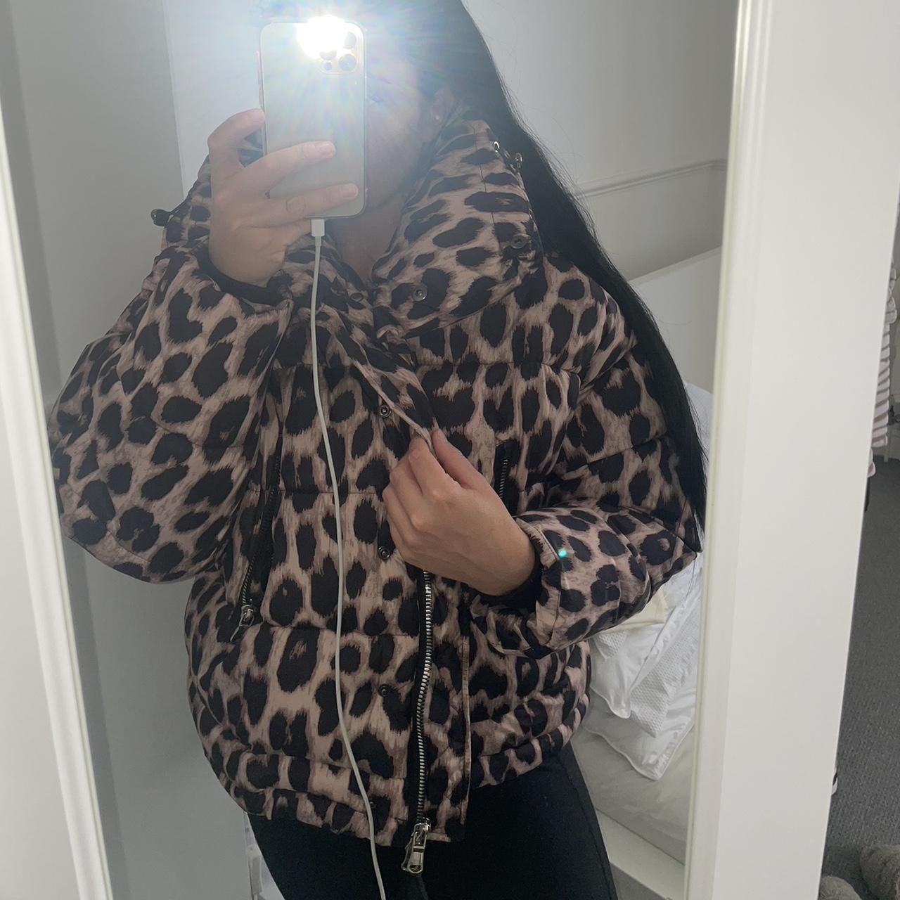 Leopard print puffa coat from Gyspabella Perfect... - Depop