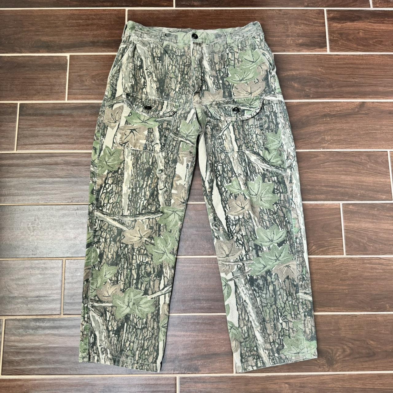 Vintage 90s Made in USA front pocket camo cargo... - Depop