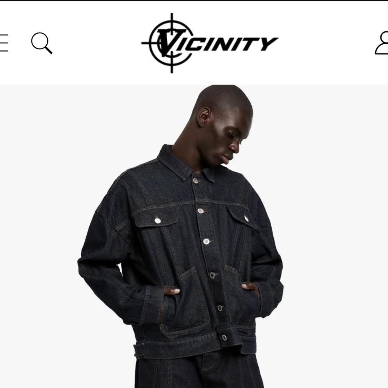 Vicinity denim jacket ~selling as it doesnt suit... | Depop