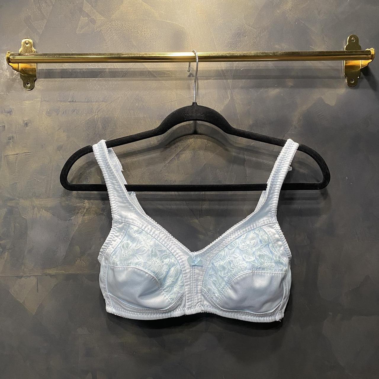 Cute baby blue bra with lace and bow detailing... - Depop