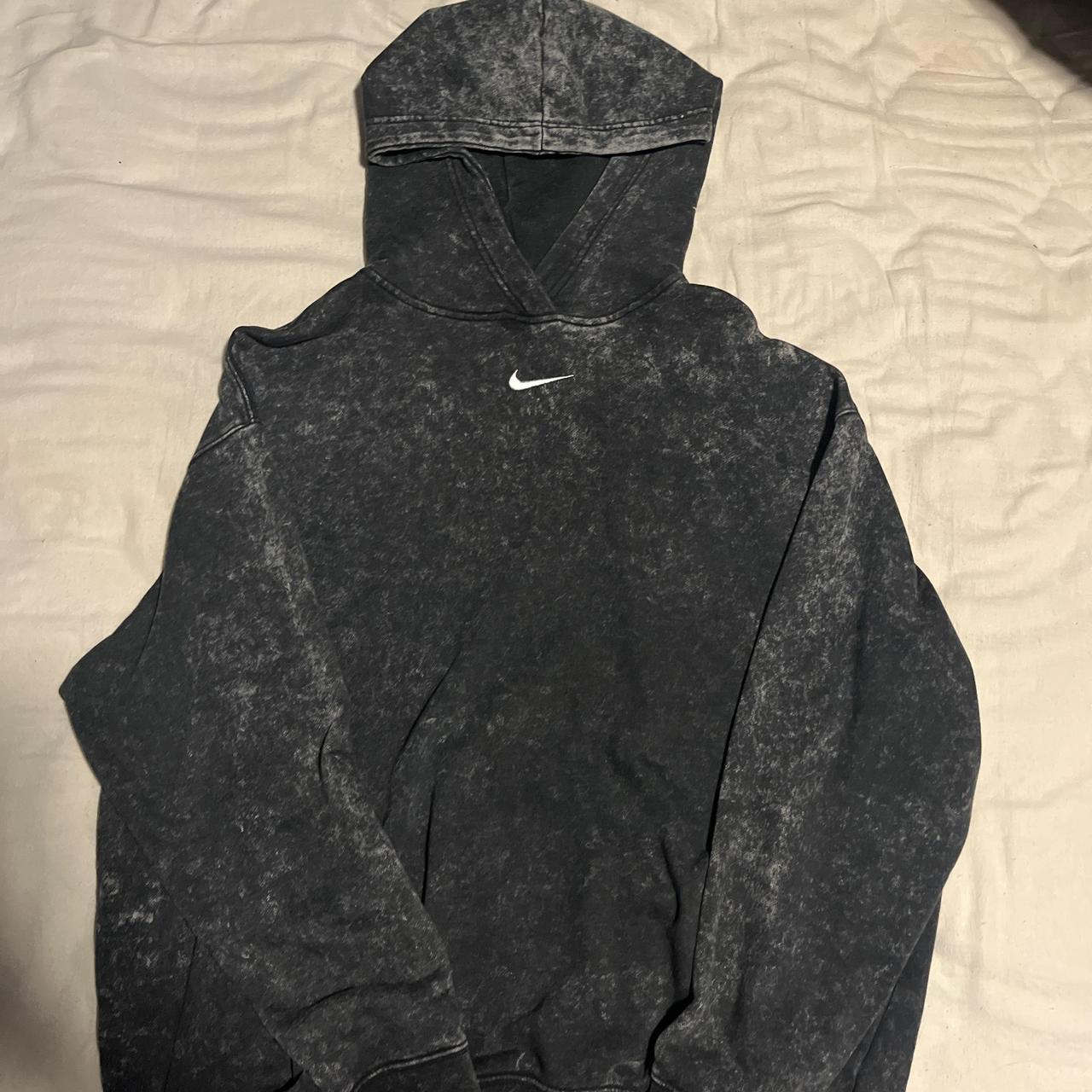 oversized acid wash nike hoodie, hardly worn - Depop