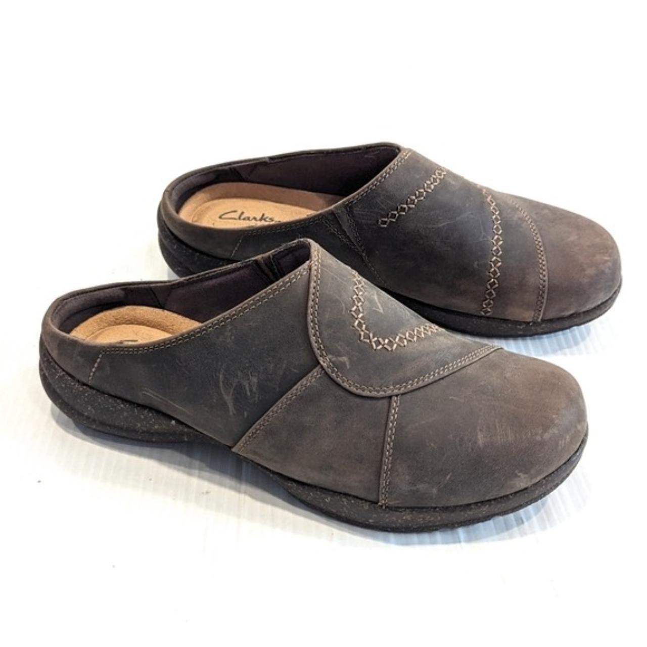 CLARKS women's brown leather slip on... - Depop