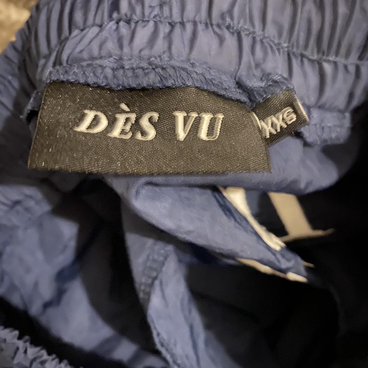 Des Vu Will fit a size 4-8 as stretchy Never worn - Depop