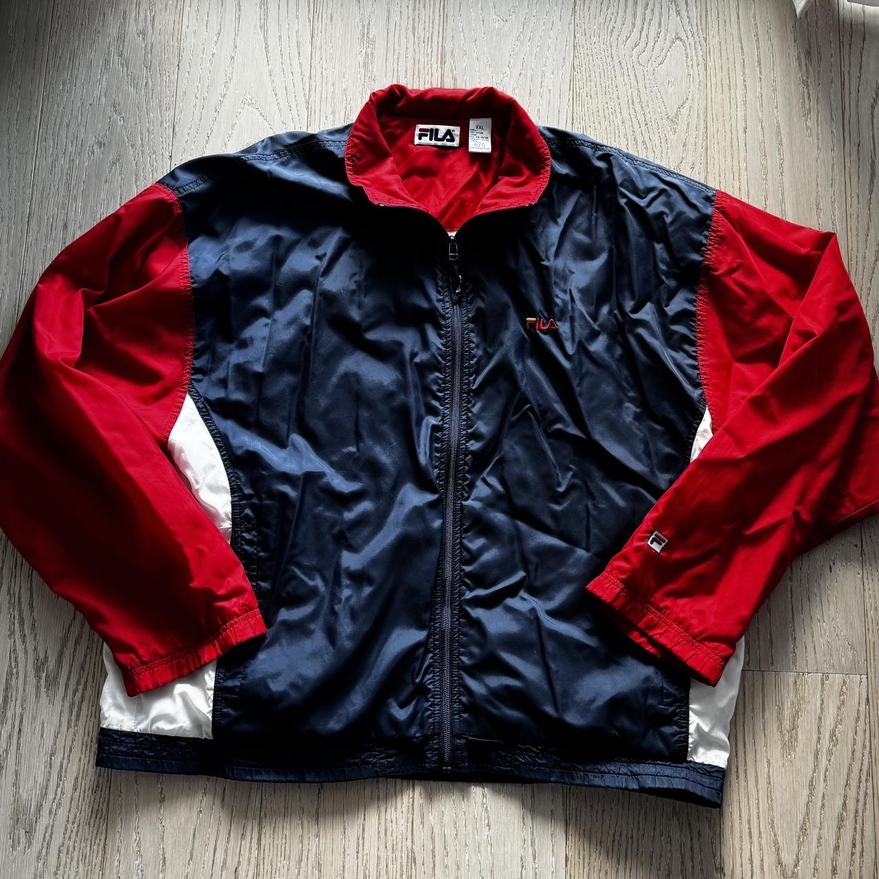 XL vintage fila light weight jacket - Depop