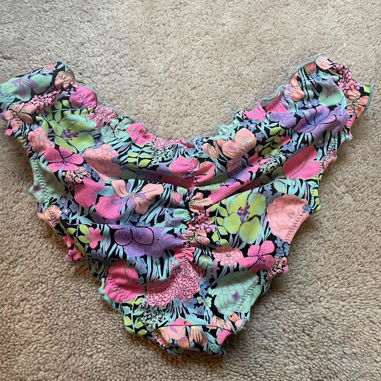 colorful lettuce cut bathing suit bottoms 🪸 medium... - Depop