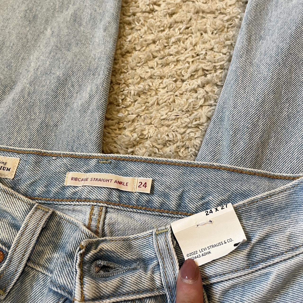 Light blue rib cage Levi’s jeans- W24 L27 Straight... - Depop