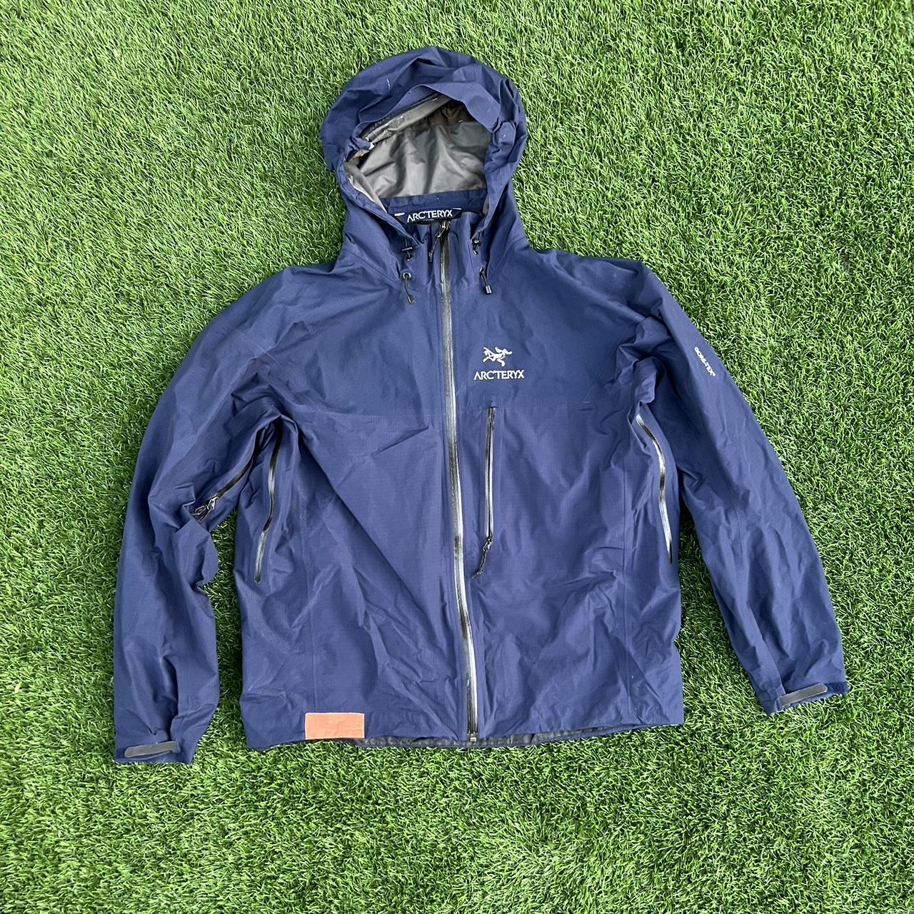 blue arcteryx shell jacket goretex size L damaged... - Depop