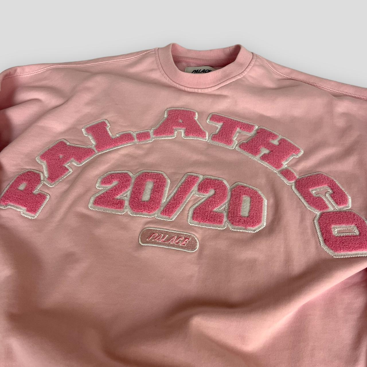 Palace 20/20 vision crewneck jumper in pink ⪢Size... - Depop