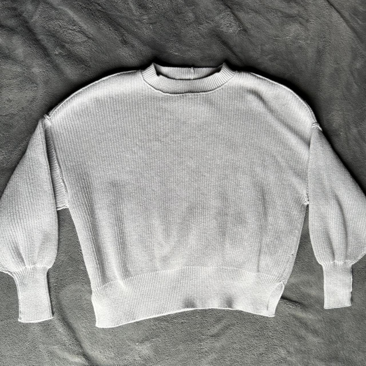 AERIE UNREAL VIRAL SWEATER, SIZE XS, EXCELLENT... - Depop