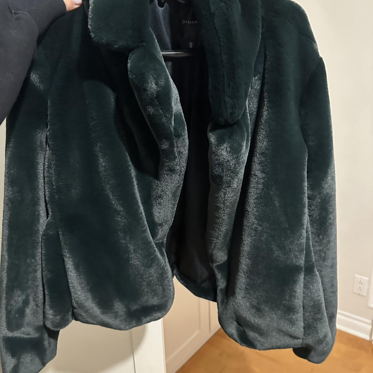 Faux fur dark forest green Dynamite still with tag - Depop