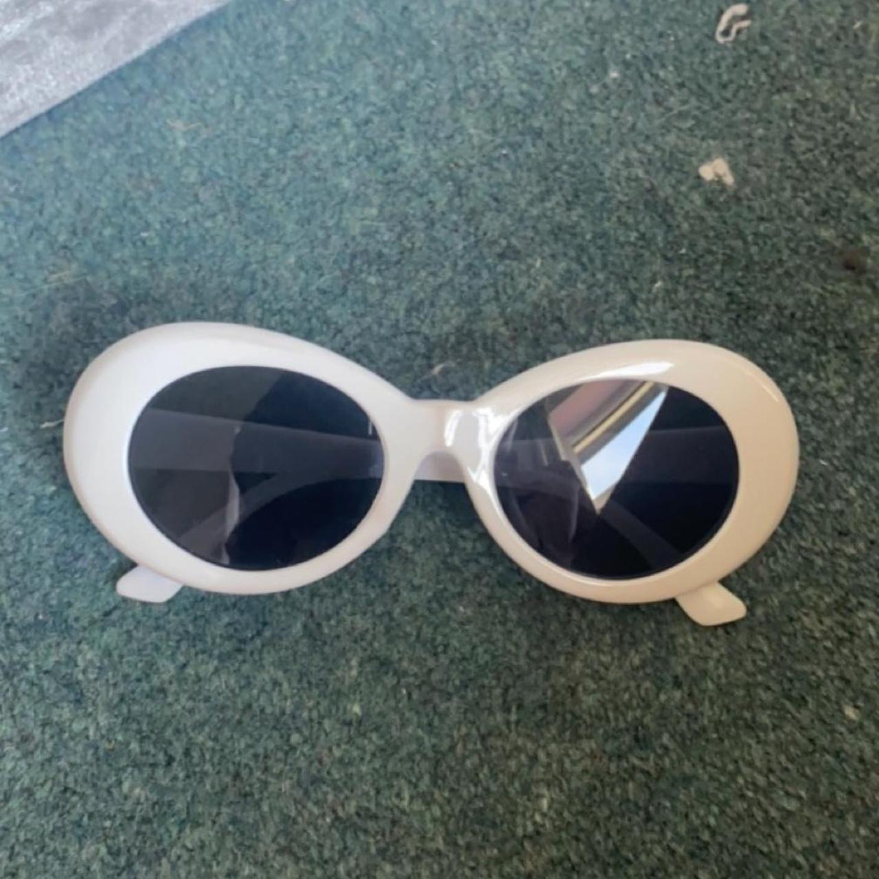 White clout goggles never been used perfect condition - Depop