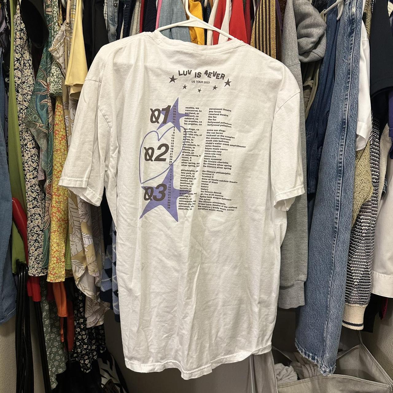 'Luv Is 4ever' Smino Tour T Shirt Size XL Great... - Depop