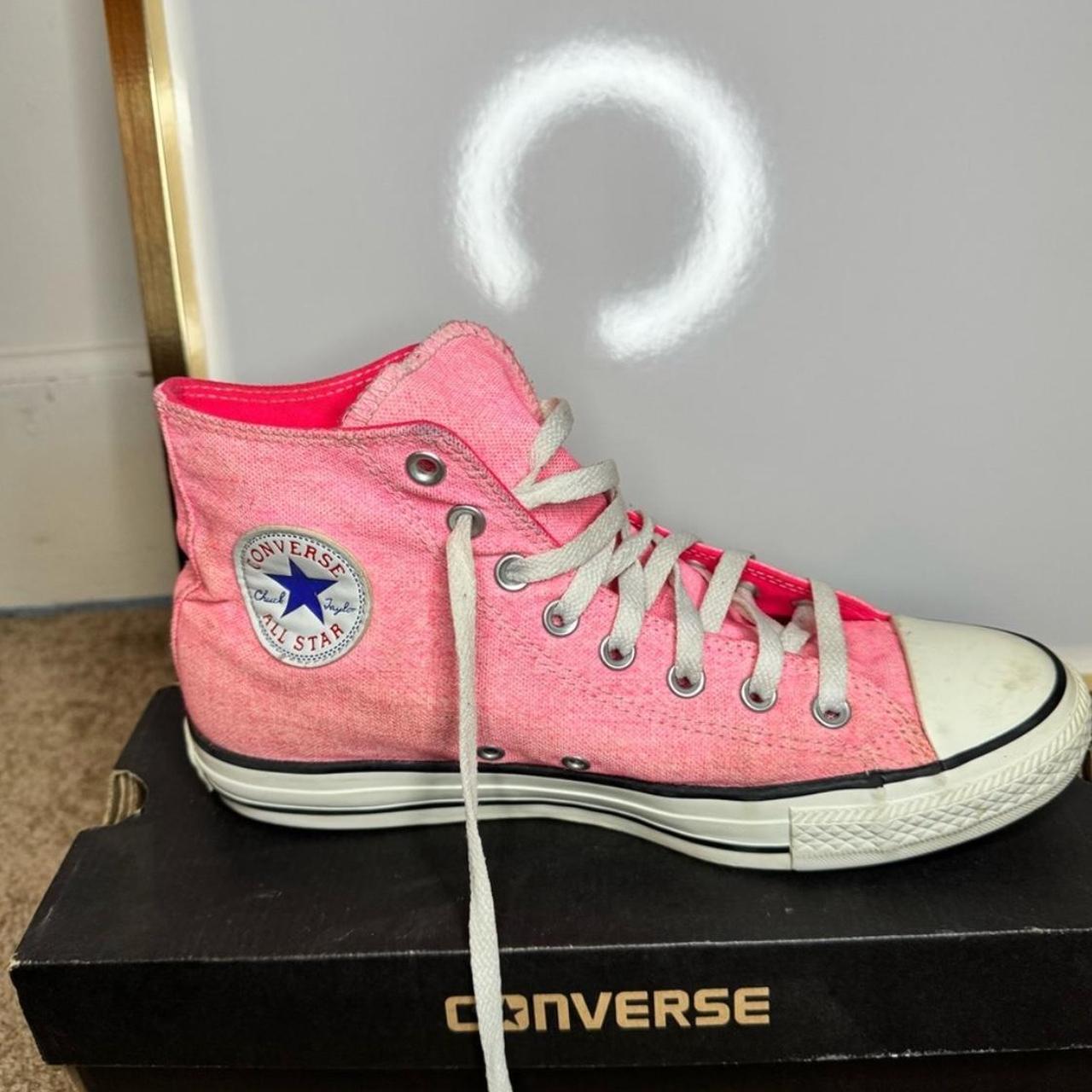 Light Pink high top converse - Depop