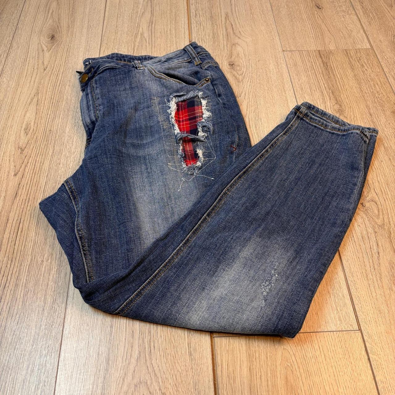 EUC- Perfect for upcoming fall/ cooler transitioning... | Depop