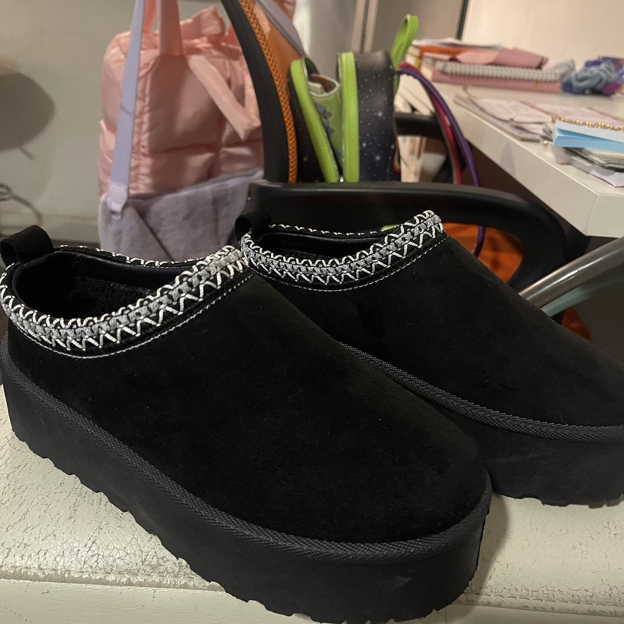 Tazz platform Ugg dupes :) brand new, never worn,... - Depop