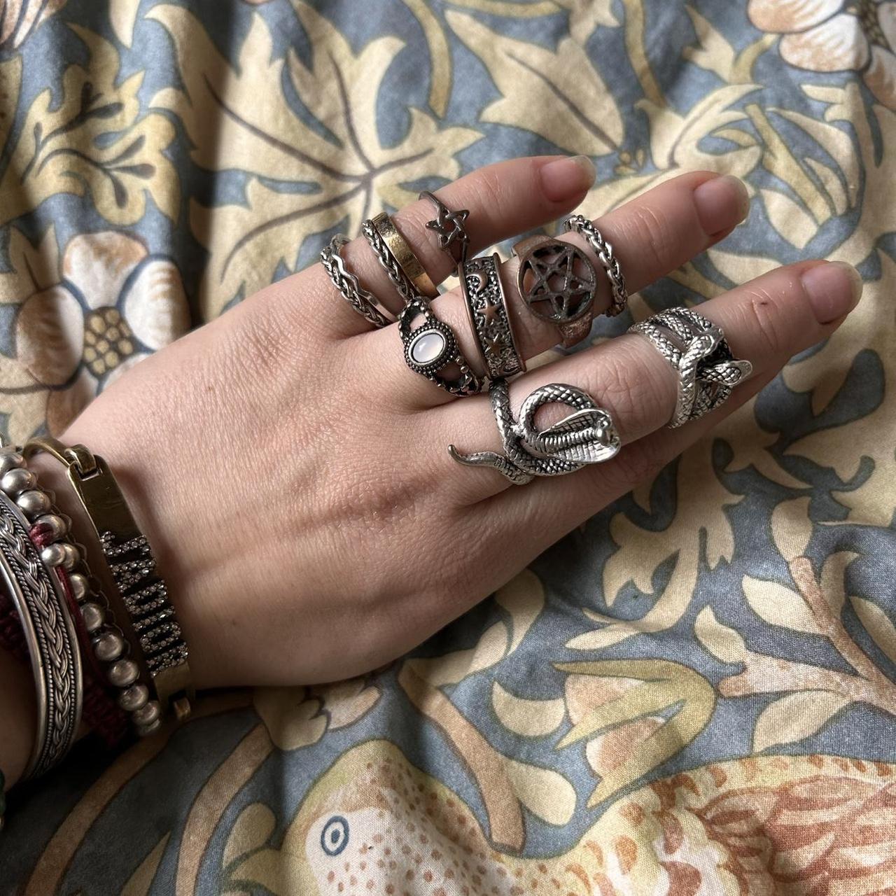 bundle of rings | Depop
