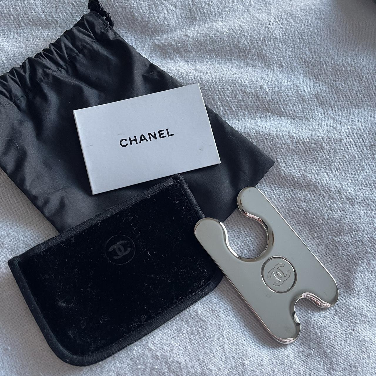 Very Rare CHANEL Le lift Gua Sha face massaging... - Depop