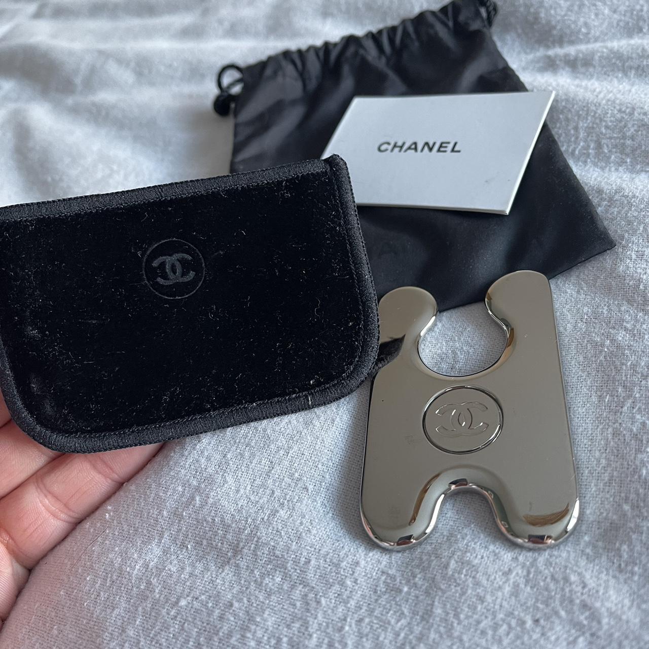 Very Rare CHANEL Le lift Gua Sha face massaging... - Depop