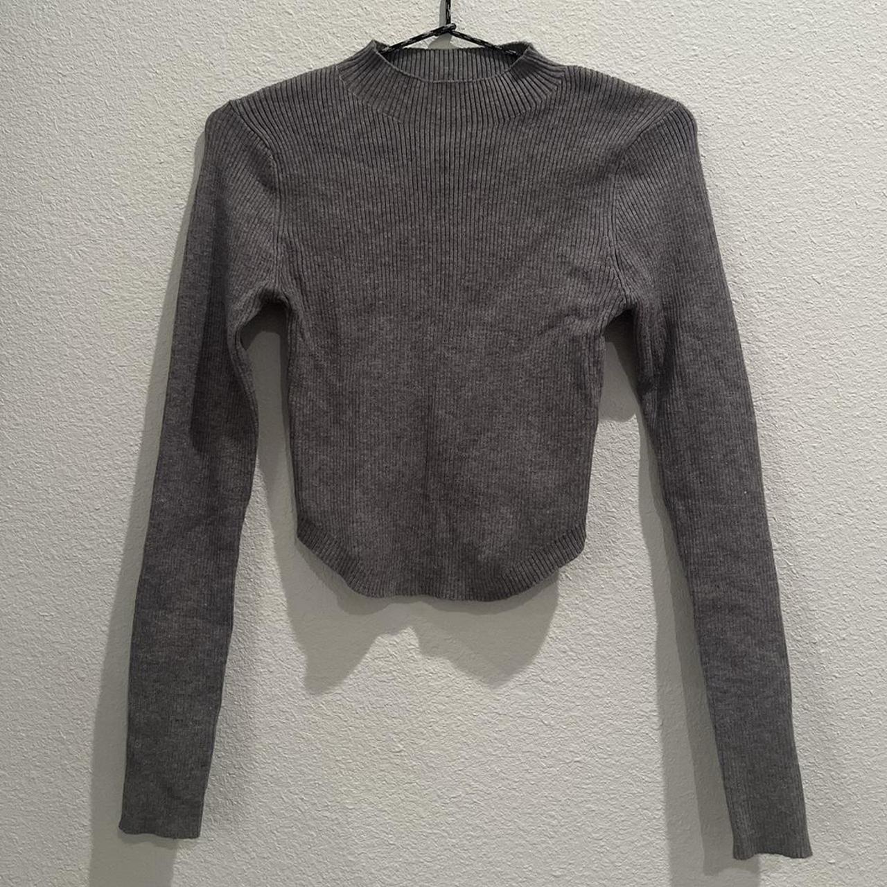 Grey crop sweater Mock-neck Bibbed front Knit and... - Depop