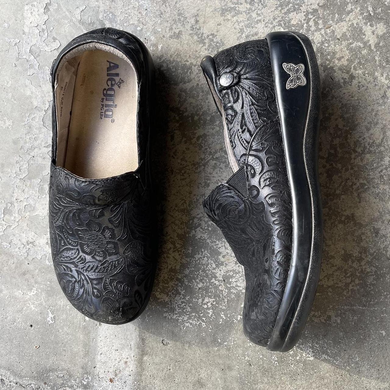 cutest clogs! floral nature design and little... - Depop