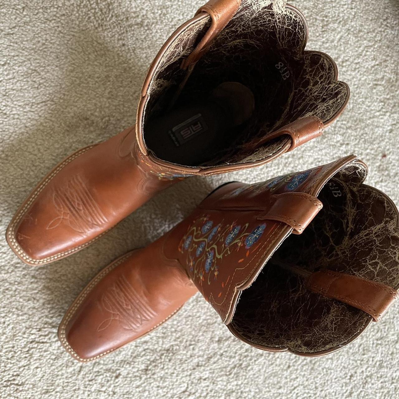 Ariat Women's Brown and Blue Boots | Depop